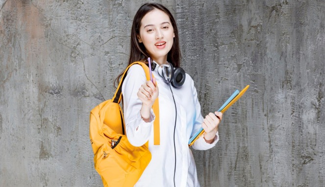 Manfaat Pendidikan hingga Jenjang Tinggi untuk Perempuan: Perspektif ...